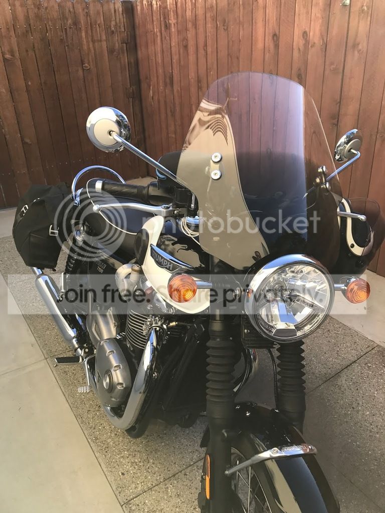 NC Street Shield EX on my Street Twin | Triumph Rat Motorcycle Forums