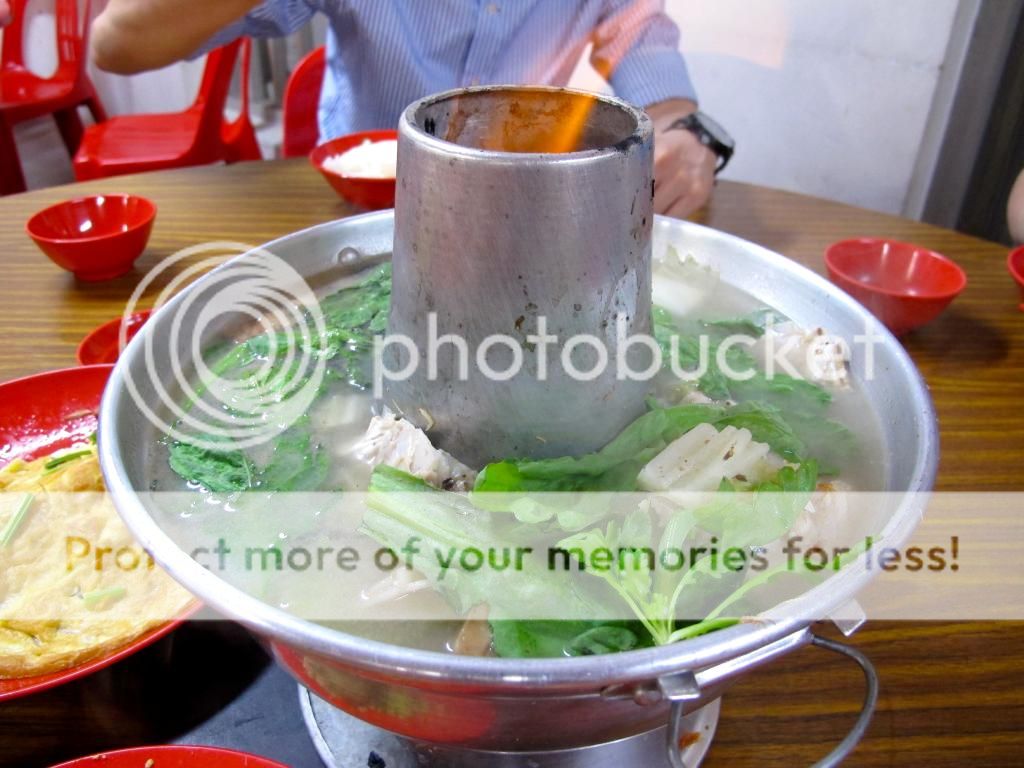 490. Nan Hwa Chong Fish Head Steamboat – Easily satisfied, Hard to please