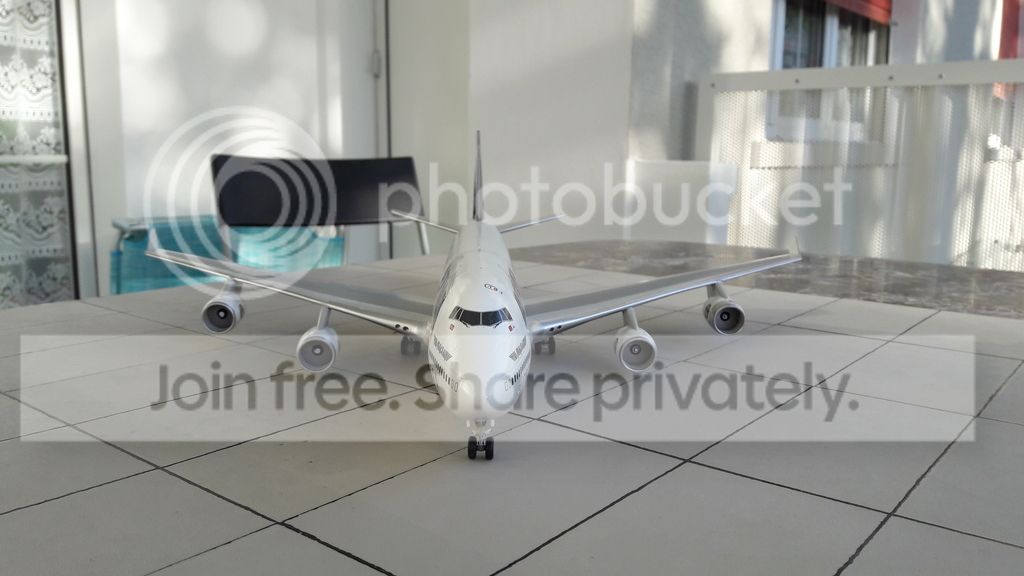 Iron Maiden "Ed Force One" Boeing 747-400 Revell 1/144 - Ready for ...